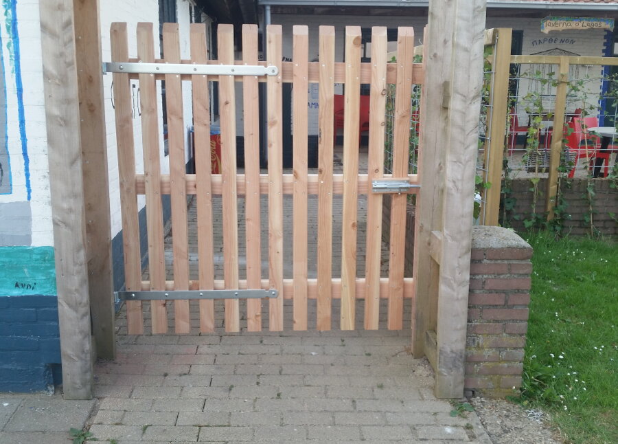 Afscheiding met hekwerk | hoveniersbedrijfkruitbos