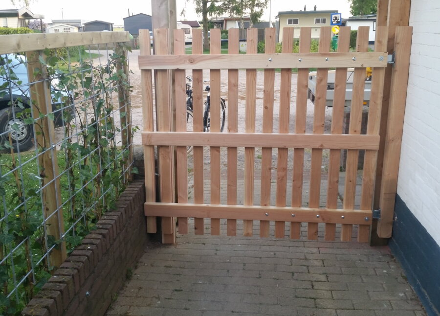 Afscheiding met hekwerk | hoveniersbedrijfkruitbos